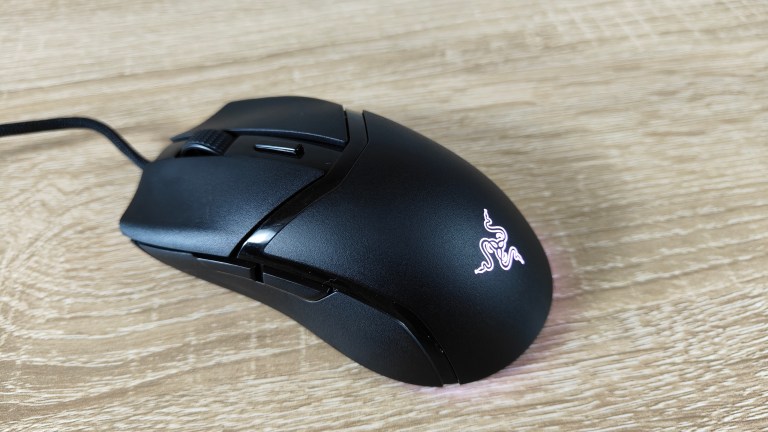 Razer Cobra gaming mouse review: where style and reliability meet ...